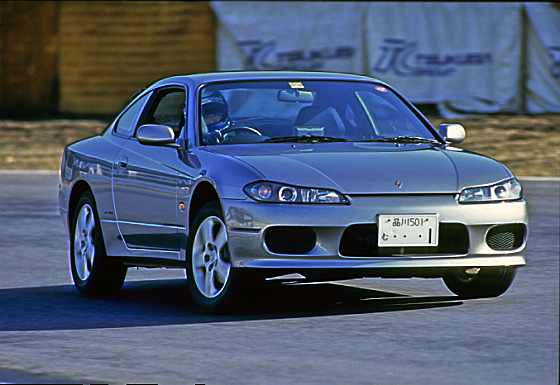 【画像ギャラリー】日産「S15シルビア」のヘッドライトカバーだけを新品に交換！ | AUTO MESSE WEB（オートメッセウェブ ...
