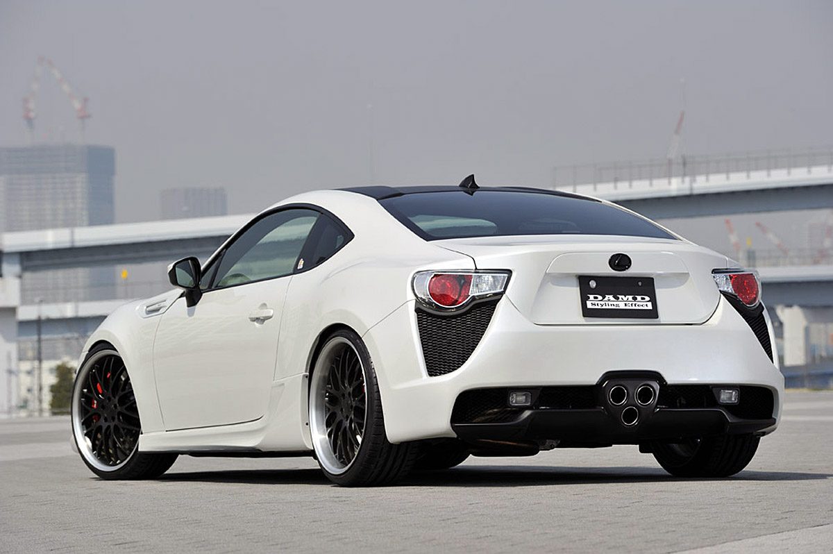 86がレクサスLFAに変貌する「ダムドLFT86」エアロ | AUTO MESSE WEB（オートメッセウェブ） 〜クルマを文化する