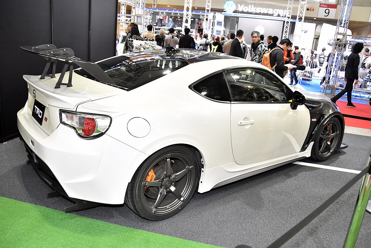 【東京オートサロン2017】TRDがカーボン仕様トヨタ86「14R-60進化版」を発表 | AUTO MESSE WEB（オートメッセウェブ） ～カスタム・アウトドア・福祉車両・モーター ...