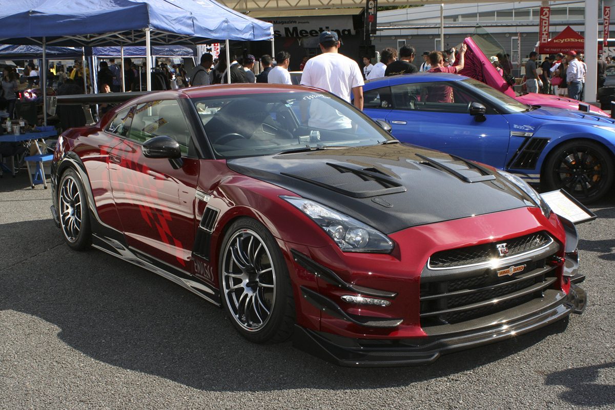 【画像ギャラリー】【R’sミーティング】で捉えたメーカー＆ショップ渾身のGT-Rをズラリ! | AUTO MESSE WEB（オートメッセウェブ） 〜 クルマを文化する
