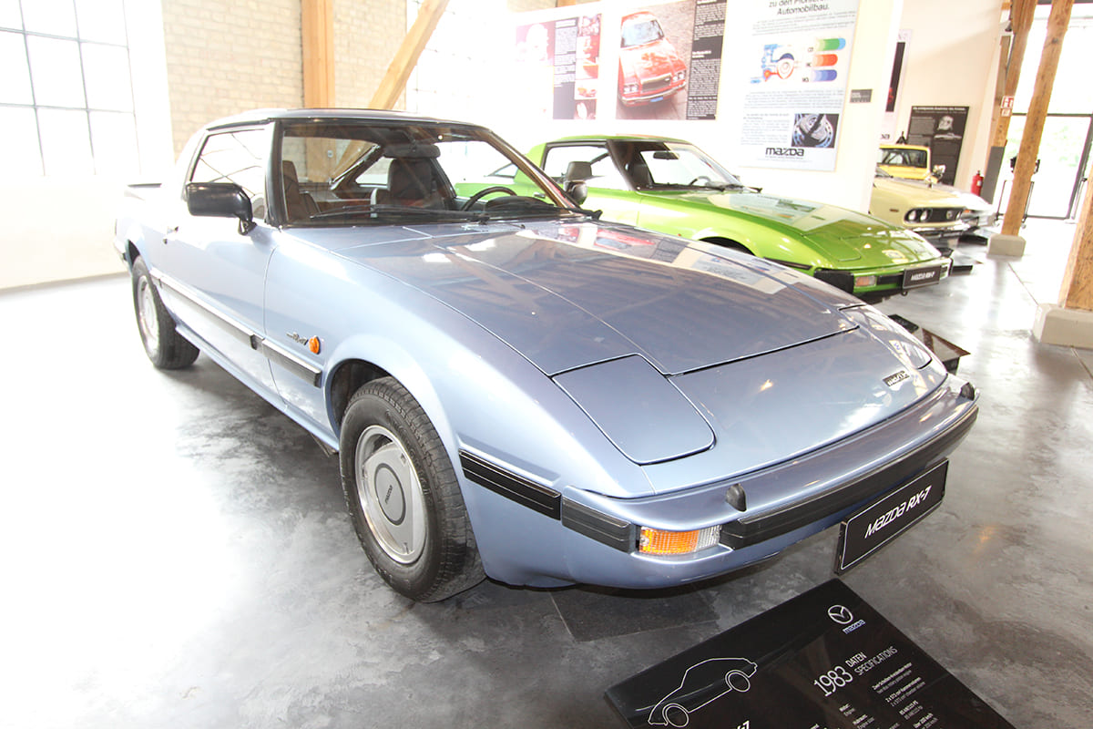 MAZDA RX-7 SA22C ロータリー・エンジンを世に知らしめた初代モデル | AUTO MESSE WEB（オートメッセウェブ ...