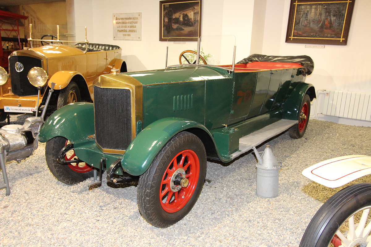 タトラとシュコダを堪能する「創業から第一次世界大戦前後のタトラ」