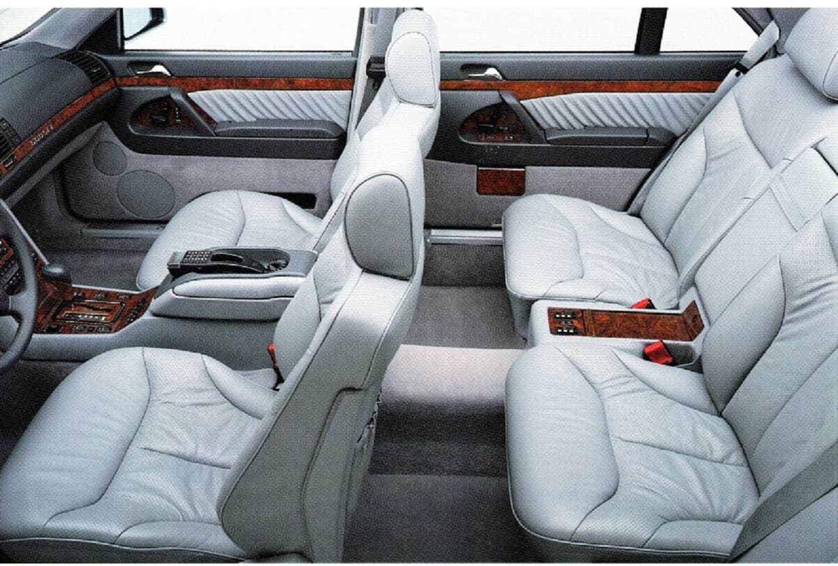 【W140型 Sクラス】圧倒的な存在感で世界をリードしたメルセデス・ベンツのフラッグシップ | AUTO MESSE WEB ～カスタム ...
