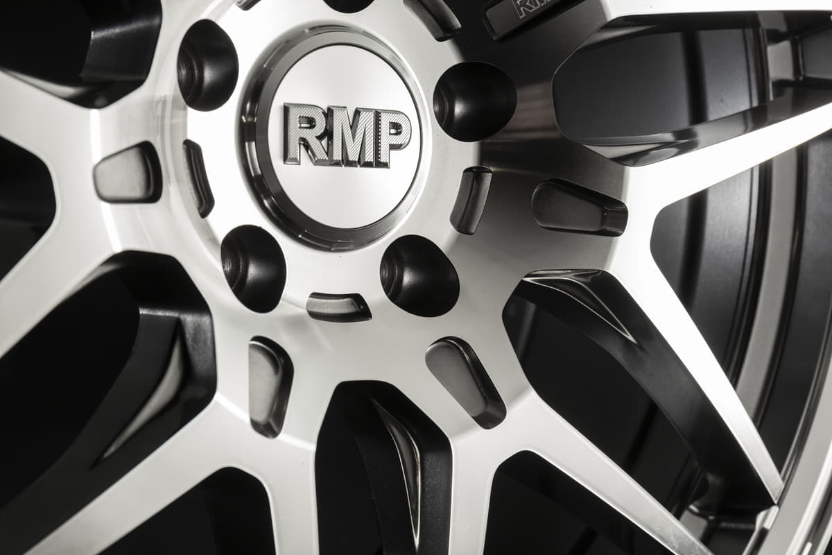 細部に施されたデザインがプレミアム感を醸し出す！RMPホイール新作3モデルが登場 | AUTO MESSE WEB（オートメッセウェブ ...