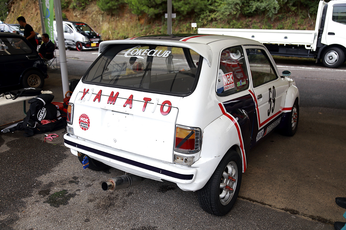 【画像ギャラリー】激レアな「360cc軽自動車」が大集合で本気レース！ 「サブロクミート」がオヤジには胸熱すぎた | AUTO MESSE WEB（オートメッセウェブ） 〜 クルマを文化する