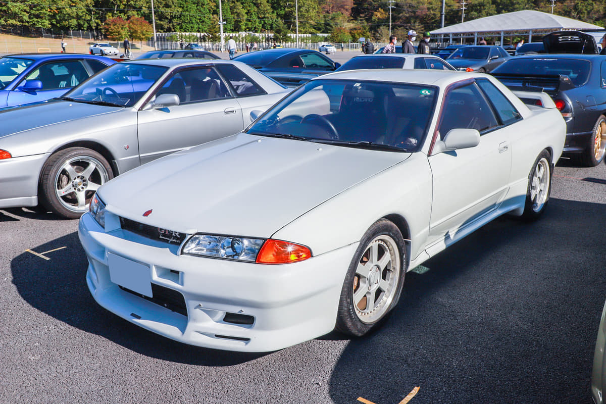 【画像ギャラリー】やっぱり第2世代「GT-R」はカスタムが熱い！ GT-Rだらけの巨大ミーティングで見つけた「気になる」7台 | AUTO ...