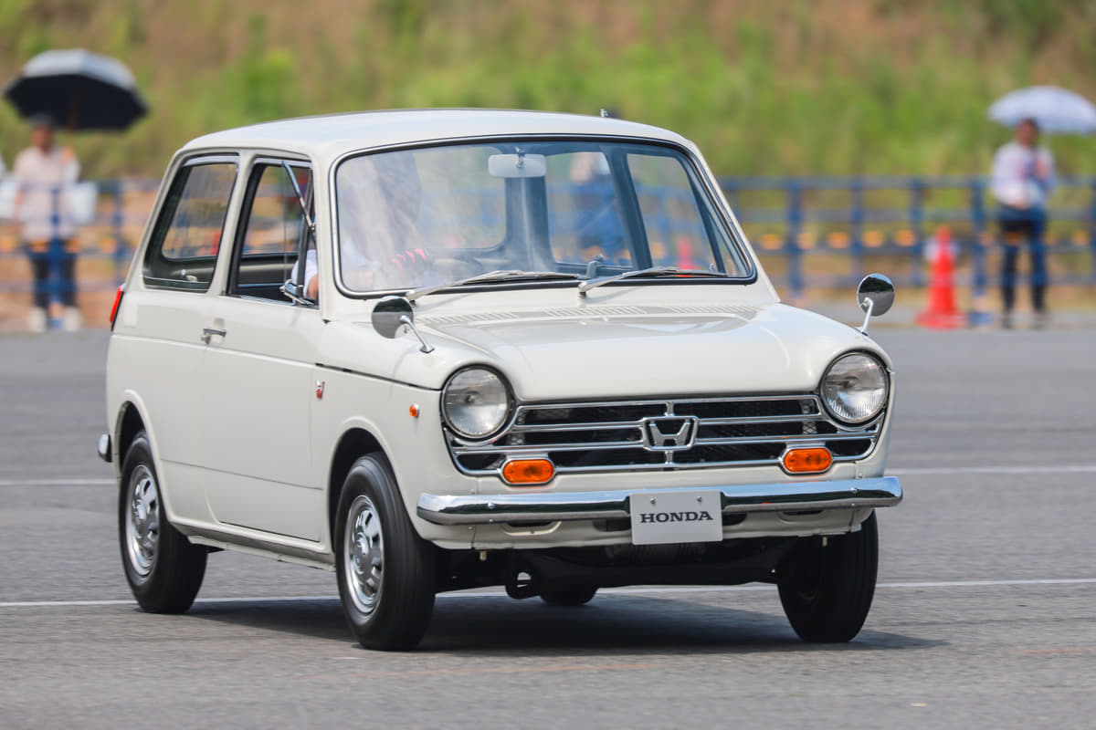 【画像ギャラリー】「広い軽」の元祖！ Nコロの愛称で親しまれたホンダN360の偉大すぎる存在 | AUTO MESSE WEB（オートメッセウェブ） 〜 クルマを文化する