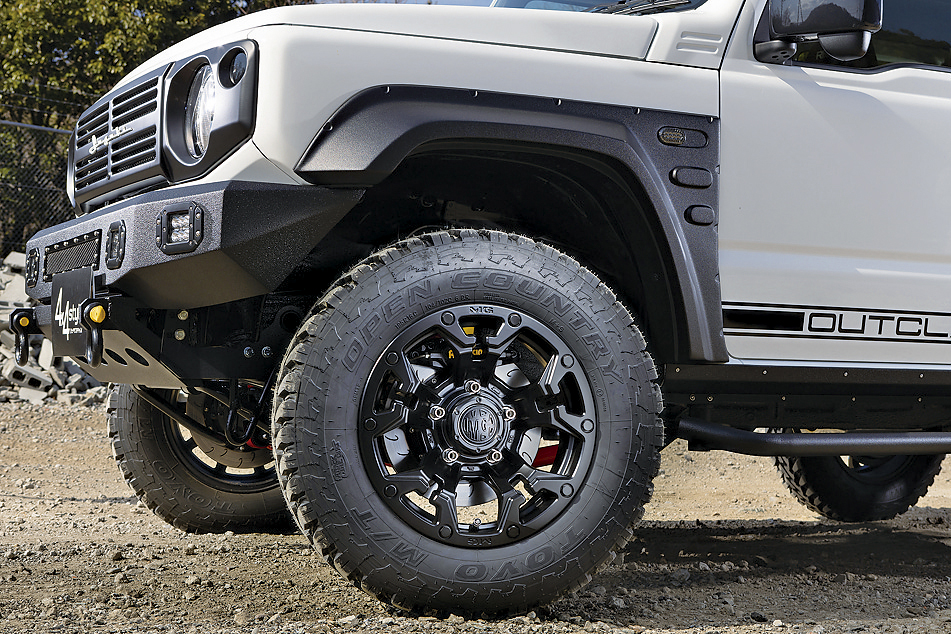 【ディーラー】 CRIMSON MG GOLEM クリムソン エムジー ゴーレム 9.0J-20 -5 6H139.7 ブラックxマシニングリップ & BFGoodrich Mud ...