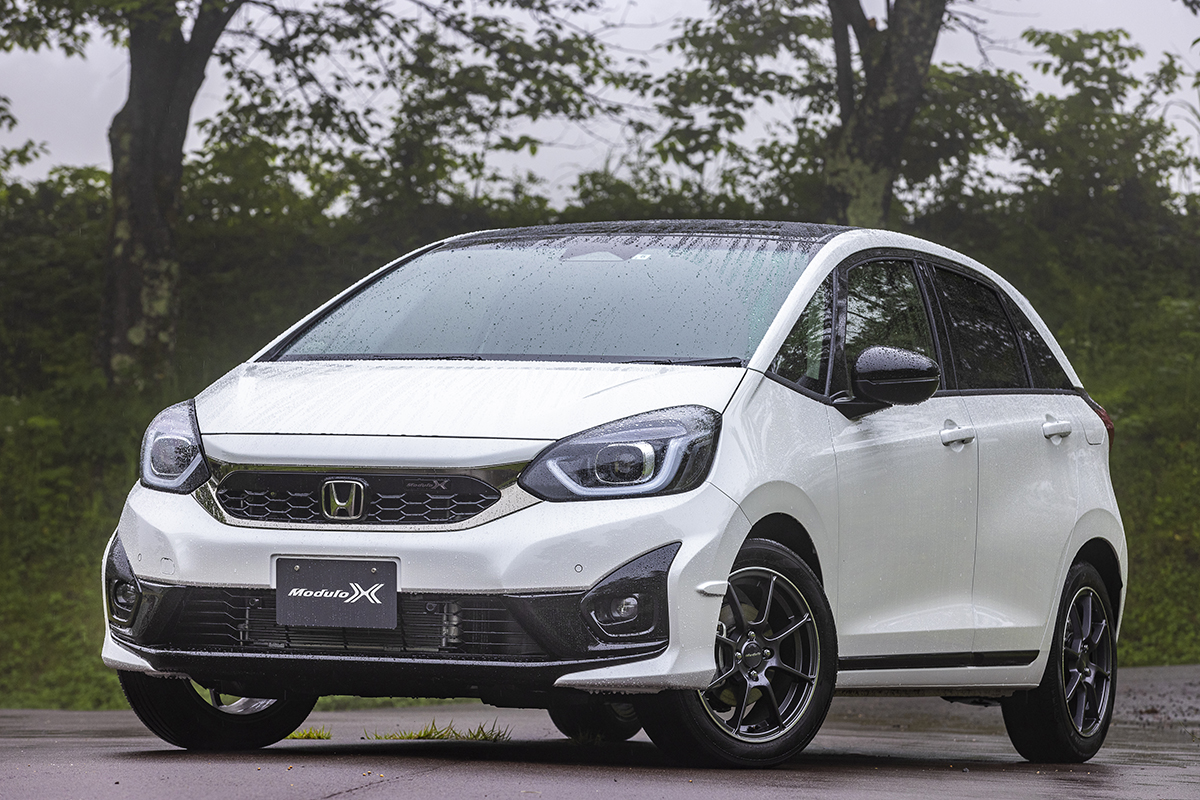 【画像ギャラリー】【試乗】ホットハッチに大変身！ フィットモデューロXが備える「三位一体」の武器とは | AUTO MESSE WEB（オート ...