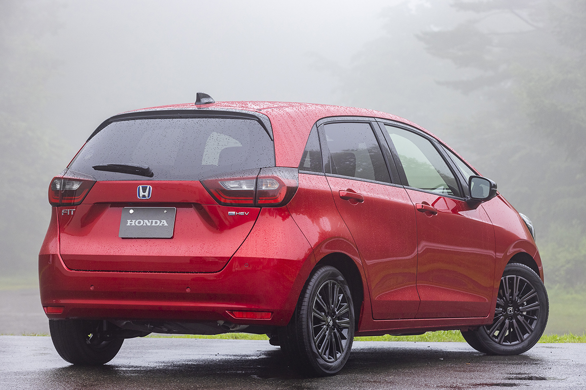 【画像ギャラリー】【試乗】ホットハッチに大変身！ フィットモデューロXが備える「三位一体」の武器とは | AUTO MESSE WEB（オート ...