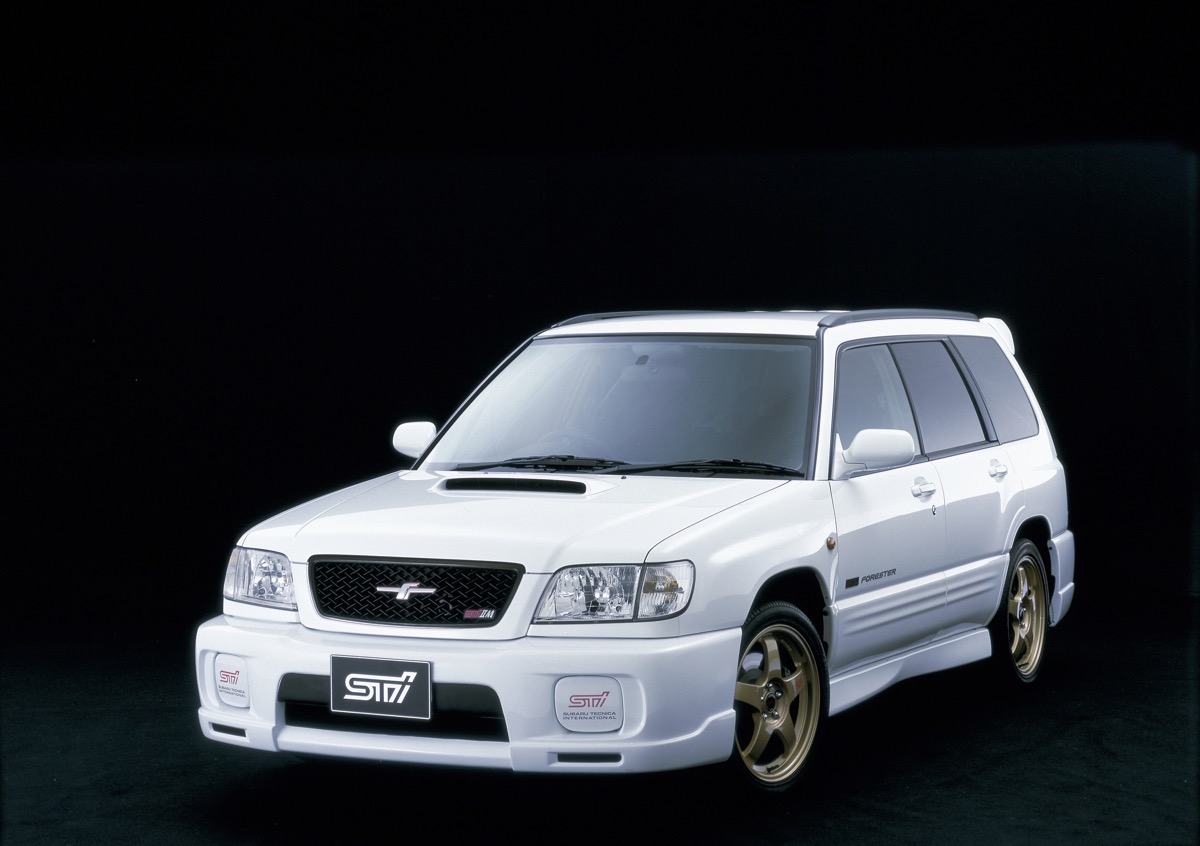 【画像ギャラリー】スバリストでも忘れがち？ 中古車価格が爆上がりするかもしれない「変化球」STIコンプリートカー5選 | AUTO MESSE WEB（オートメッセウェブ） 〜 クルマを文化する