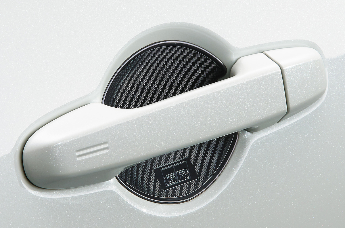 【画像ギャラリー】話題のGR 86を早速ワークスチューンできるGR PARTSが発売中！ 徹底シミュレーションした専用エアロやマフラーなど用意 ...