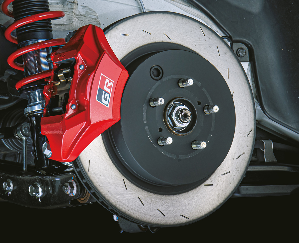 【画像ギャラリー】話題のGR 86を早速ワークスチューンできるGR PARTSが発売中！ 徹底シミュレーションした専用エアロやマフラーなど用意 ...