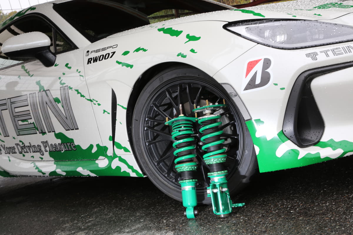 【画像ギャラリー】乗りながら減衰力調整が可能！ サスペンションメーカーの老舗が放つBRZに試乗【TEIN編】 | AUTO MESSE WEB（オートメッセウェブ） 〜 クルマを文化する
