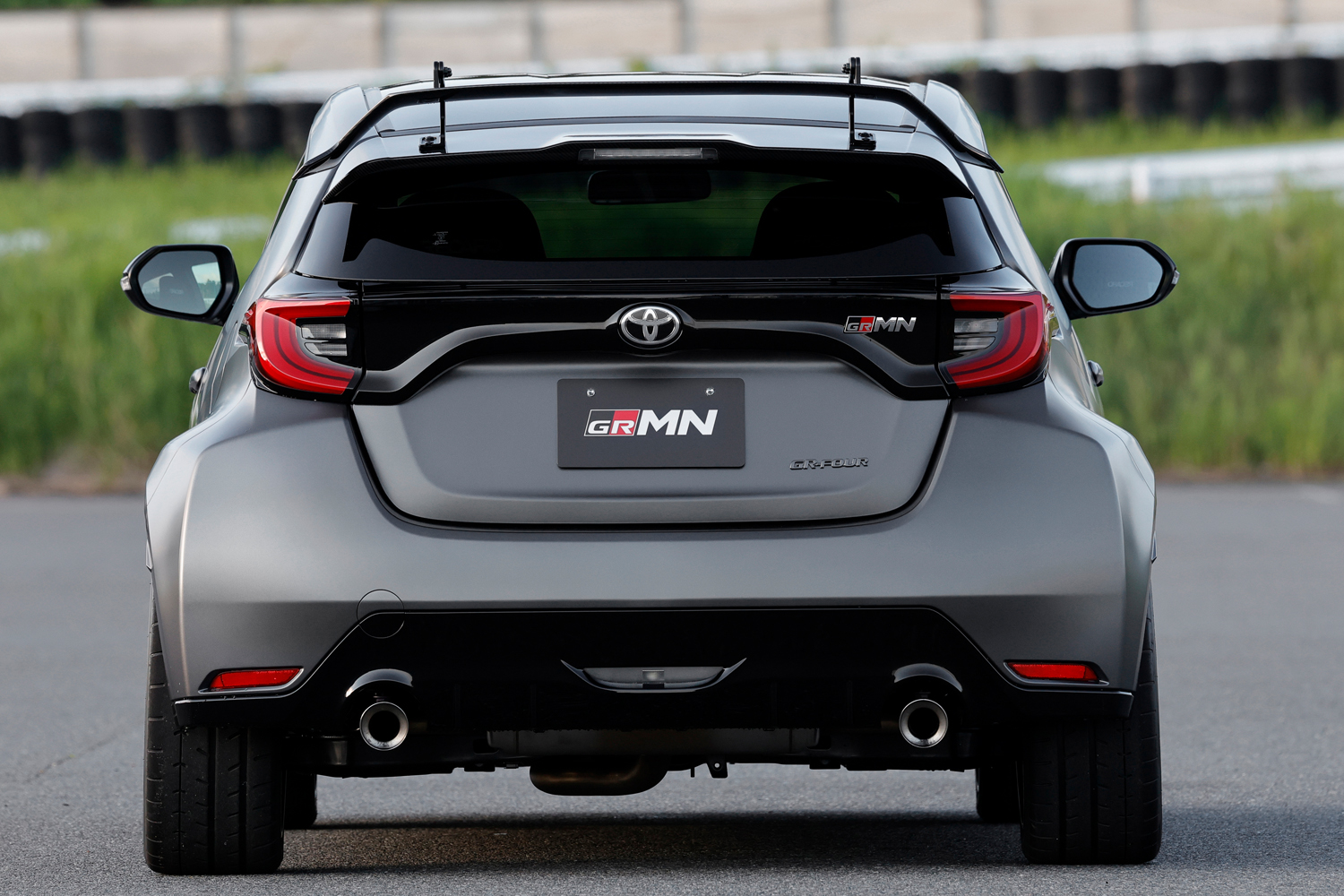 【画像ギャラリー】500台限定のトヨタ「GRMNヤリス」をサーキットとオフロードで乗り比べ！ ミニ「JCW」を超えるために必要なこととは | AUTO MESSE WEB 〜 カスタム ...