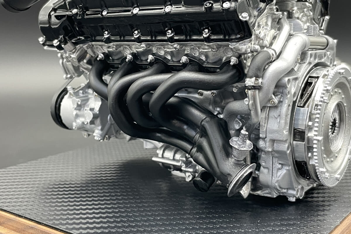 【画像ギャラリー】レクサス「LFA」のV10エンジンが蘇る！ トヨタとヤマハ全面協力の精密スケールモデル「1LR-GUE with POWER ...