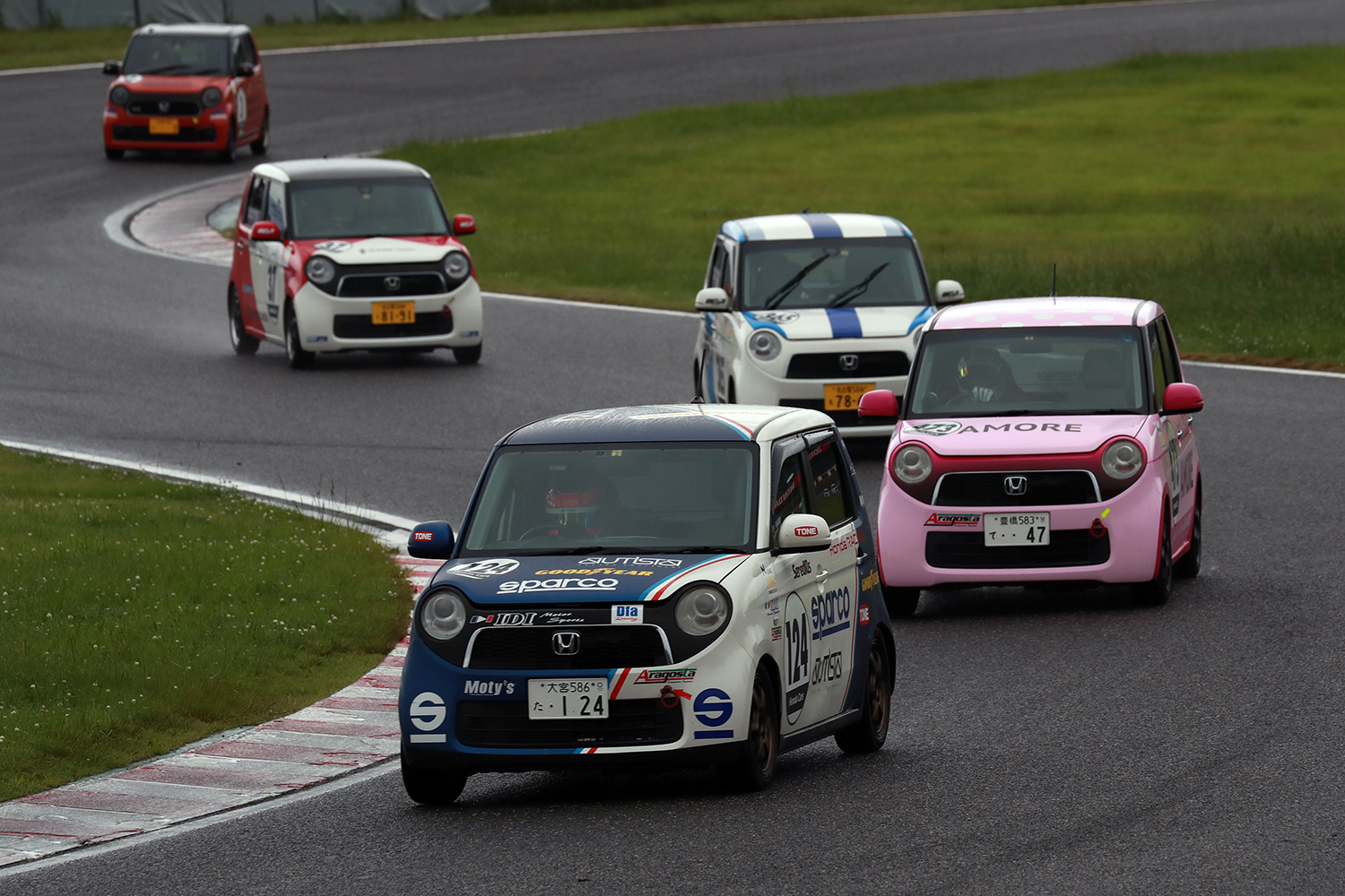 【画像ギャラリー】ナンバー付きの「86」「ヴィッツ」「N-ONE」のワンメイクレースが熱い！ 気軽にエントリーできる魅力がウケて注目集まる！ | AUTO MESSE WEB 〜 カスタム ...