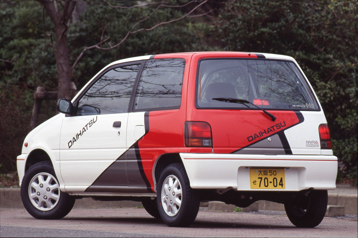 「ダイハツ・ミラTR-XX X4」「X4-R」を覚えているか！ 軽にもあったホットモデル | ～カスタム・アウトドア・福祉車両・モータースポーツなどのカーライフ情報が満載～ AUTO ...