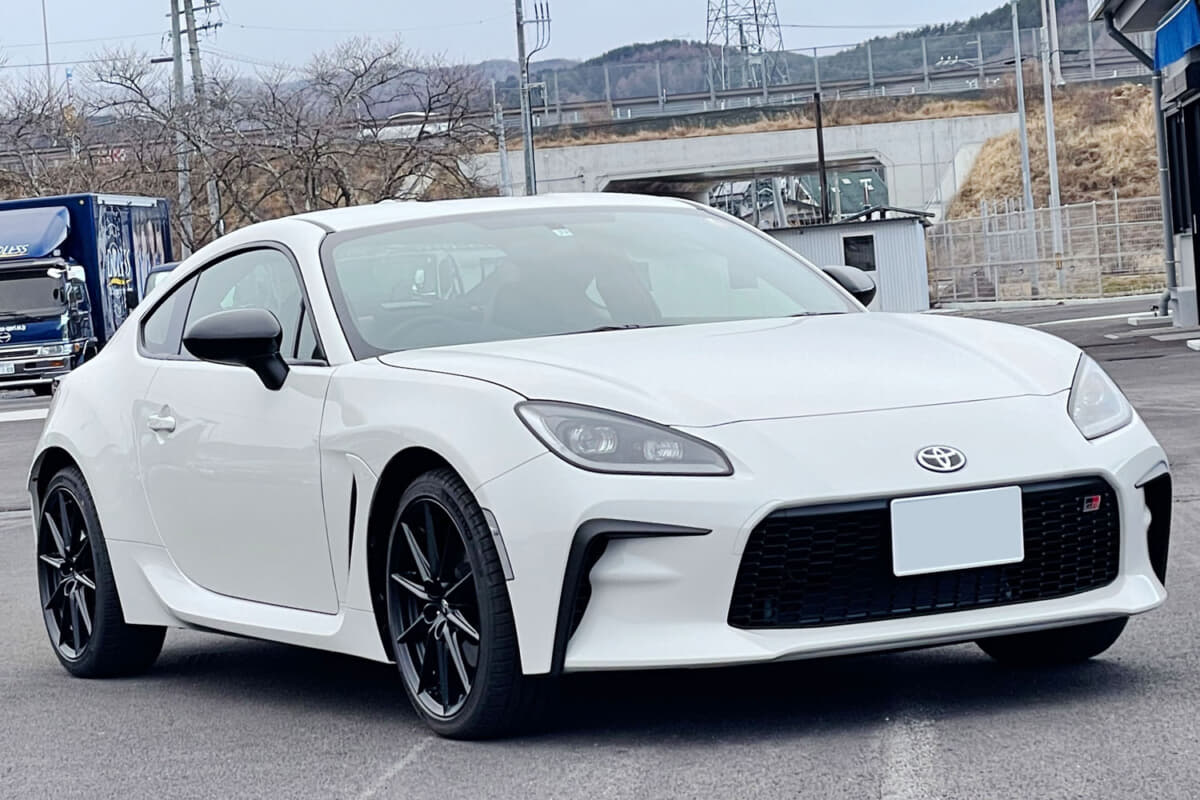 トヨタ「86」から「GR86」に乗り換えて9カ月！ オーナー赤裸々告白！ 進化ポイントと不満点とは | ～カスタム・アウトドア・福祉車両 ...
