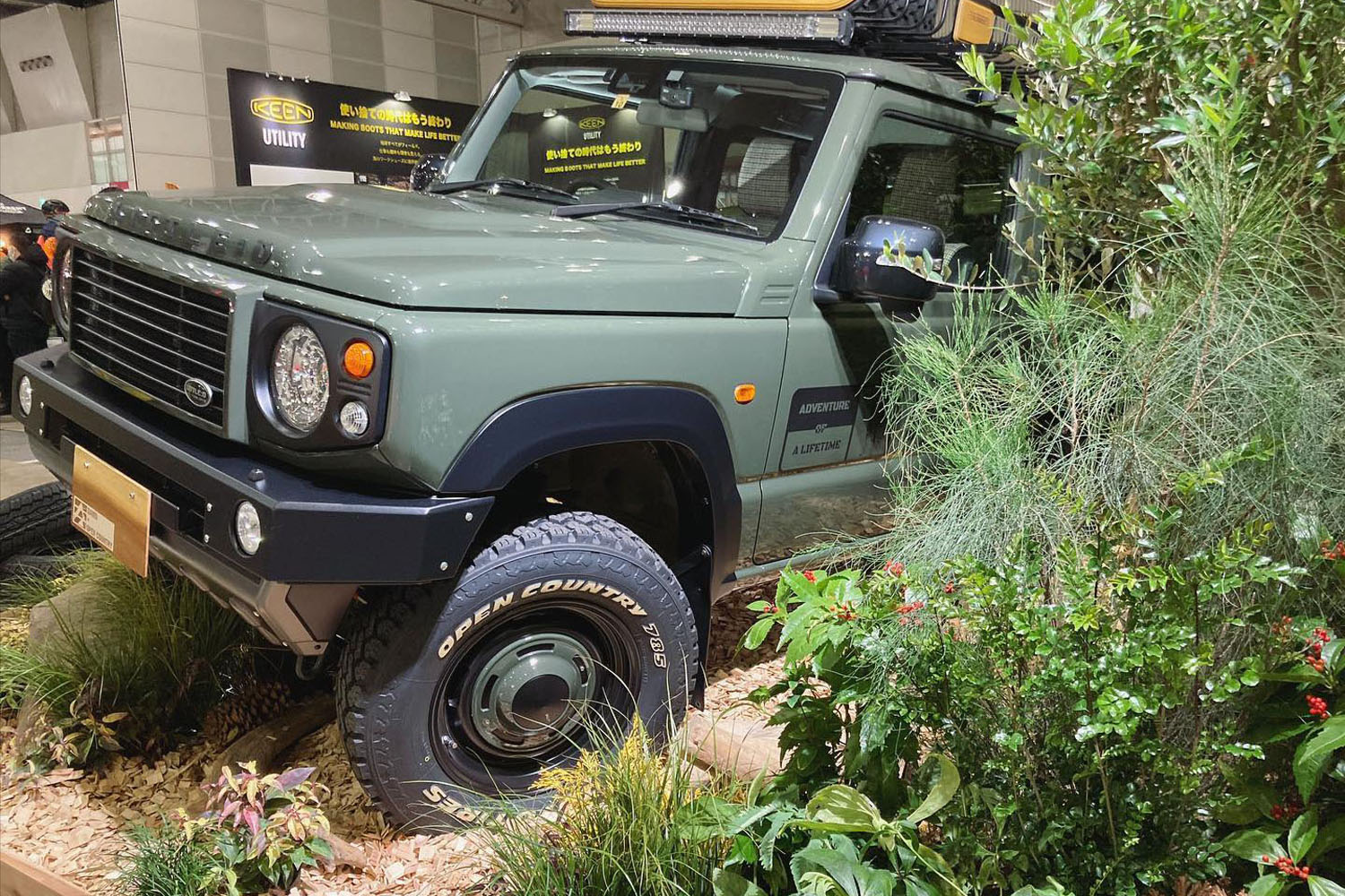 スズキ「ジムニー」を山より海が似合う仕様に！ ビーチスタイルにカスタムしたオーナーに訊いた北米仕様「サムライ」の魅力とは | ～カスタム・アウトドア・福祉車両・モータースポーツなどのカーライフ ...