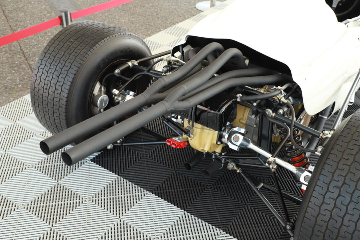 【画像ギャラリー】ホンダは日本の誇りだ！ F1初優勝を飾った日の丸を背負った「地上を走る戦闘機RA272」とは | AUTO MESSE ...