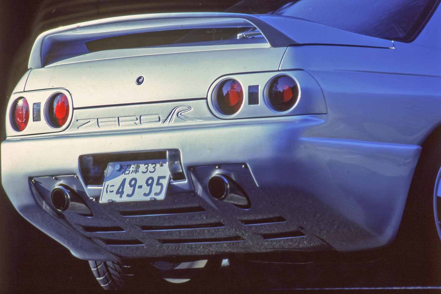 たった2台のみ販売！ スカイラインR32「GT-R」ベースの「ZERO−R」とは？ HKS渾身のコンプリートカーでした | ～カスタム ...