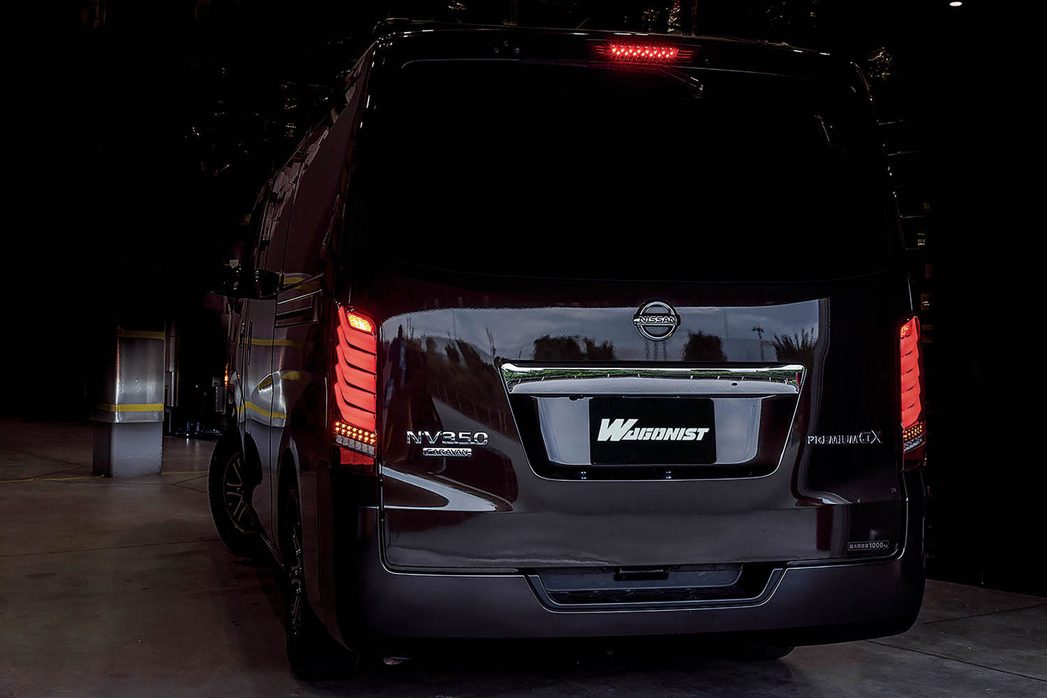 日産「NV350キャラバン」がラインアップ追加！ リヤビューを華麗に演出するヴァレンティ「ジュエルLEDテールランプウルトラ」に注目〈PR〉 | ～カスタム・アウトドア・福祉車両・モーター ...