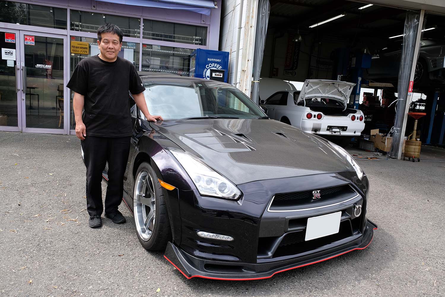 スカイラインR33「GT-R」でゼロヨンに燃えた青春！ 3年かけて8秒台をマークした「エンドレス」は欧州でも最強でした | ～カスタム ...