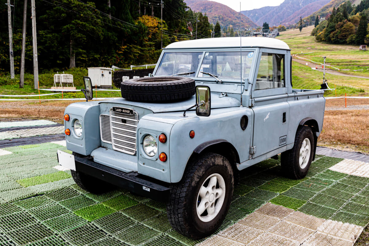 【画像ギャラリー】クラシック「ランドローバー」がオシャレ！ 上級者がたどり着いたピックアップの「シリーズ3」のあるカーライフとは | AUTO ...