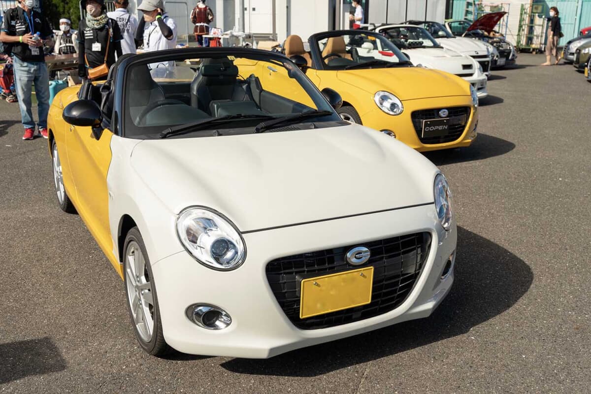 【画像ギャラリー】ダイハツ「コペン」が200台以上集結！ アゲスタイルにエイジングなど個性的カスタムのベースとして選ばれる理由とは ...