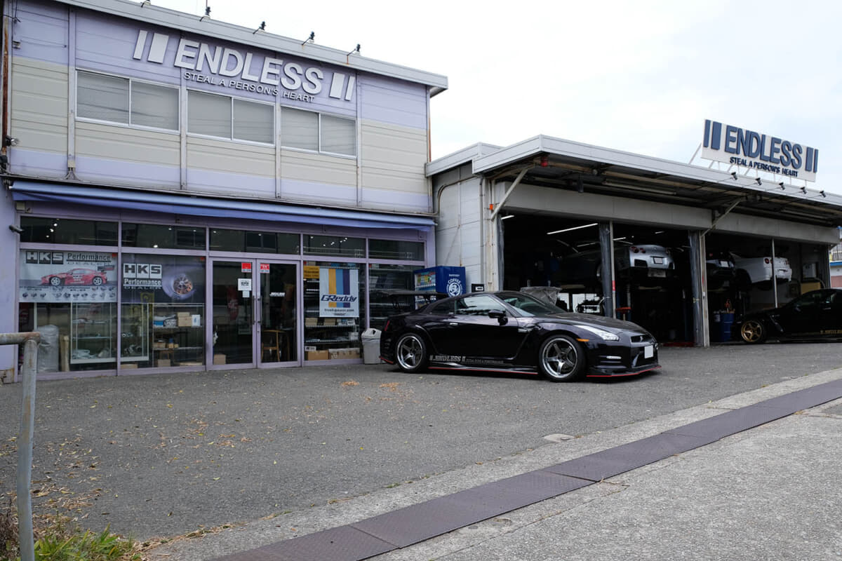 【画像ギャラリー】スカイラインR33「GT-R」でゼロヨンに燃えた青春！ 3年かけて8秒台をマークした「エンドレス」は欧州でも最強でした ...