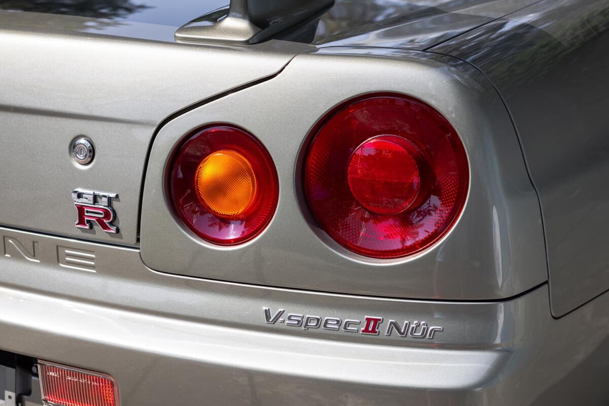 【画像ギャラリー】R34「スカイラインGT-R」が約3800万円で落札！ 限定車「VスペックII Nür」の希少価値は絶大でした | AUTO MESSE WEB（オートメッセウェブ ...