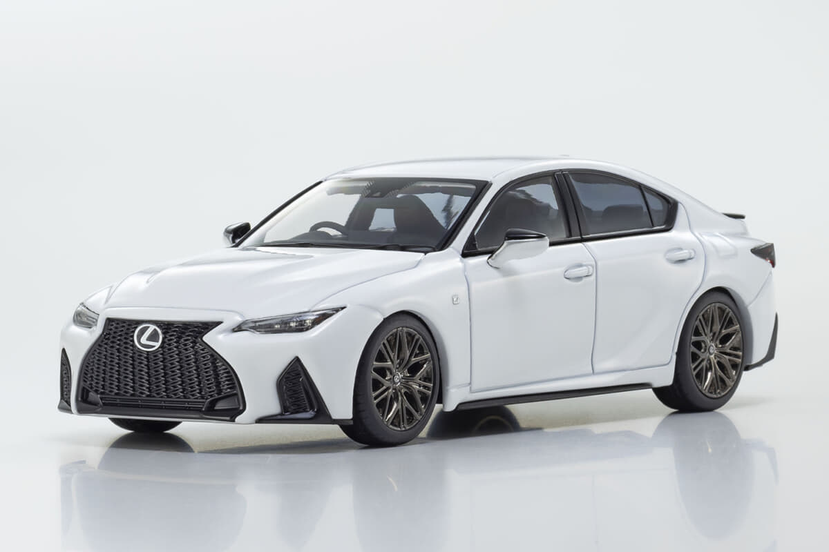 【画像ギャラリー】話題のレクサス「IS500 F SPORT」が1/43スケールのモデルカーに！ 高性能セダンを手元に置いてみては？ | AUTO MESSE WEB（オートメッセウェブ ...