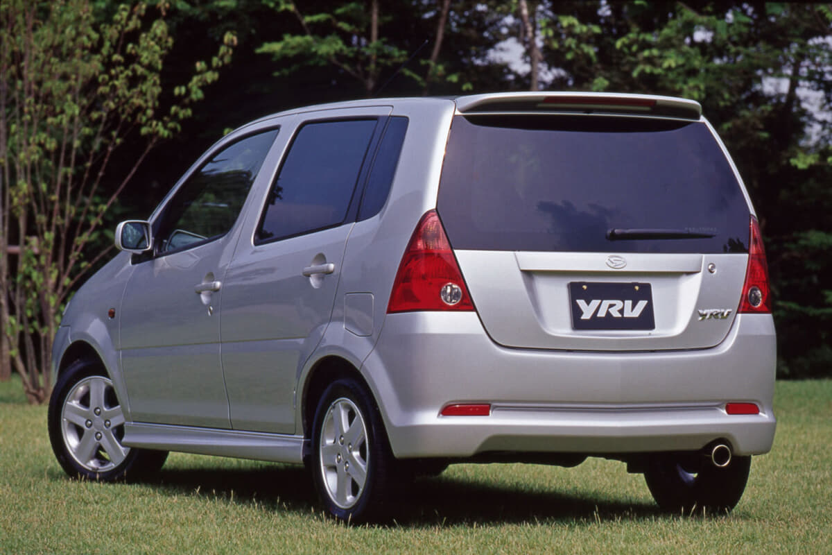 【画像ギャラリー】ダイハツ「YRV」を知っていたらマニア確定！ 若者向けに作られた「セミトールワゴン」の気になる販売台数は？ | AUTO ...