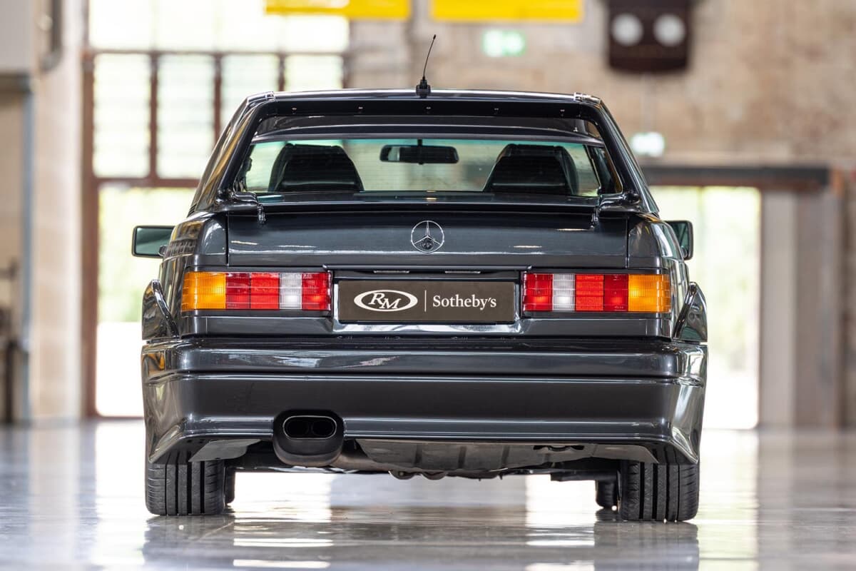 【画像ギャラリー】5000万円オーバー！ バブル期の「小ベンツ」の最終進化系「190Eエボ2」はメーカー純正だった | AUTO MESSE ...