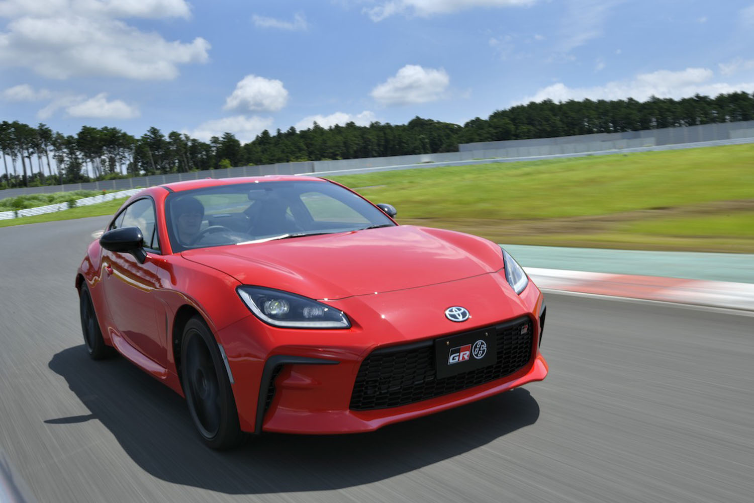 【画像ギャラリー】トヨタ「GR86」とスバル「BRZ」を比べてみた！ 「チューニングのベース」「走りのポテンシャル」「コスパ」で比較した結果は？ | AUTO MESSE WEB 〜 カスタム ...