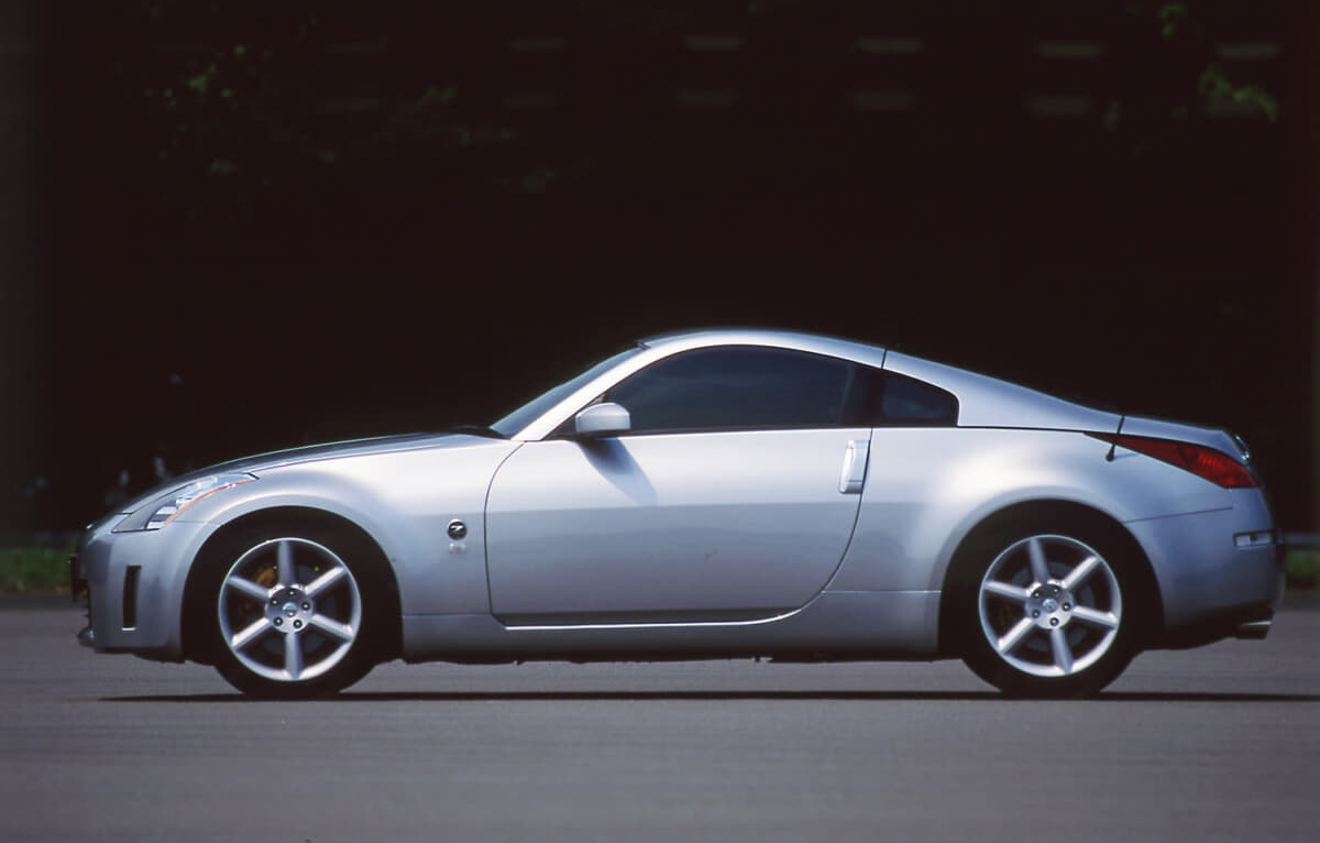 【画像ギャラリー】日産の危機は「フェアレディZ」が救う!? バブル崩壊後のブランド復活のきっかけとなった「Z33」の功績をたどります | AUTO MESSE WEB（オートメッセウェブ ...