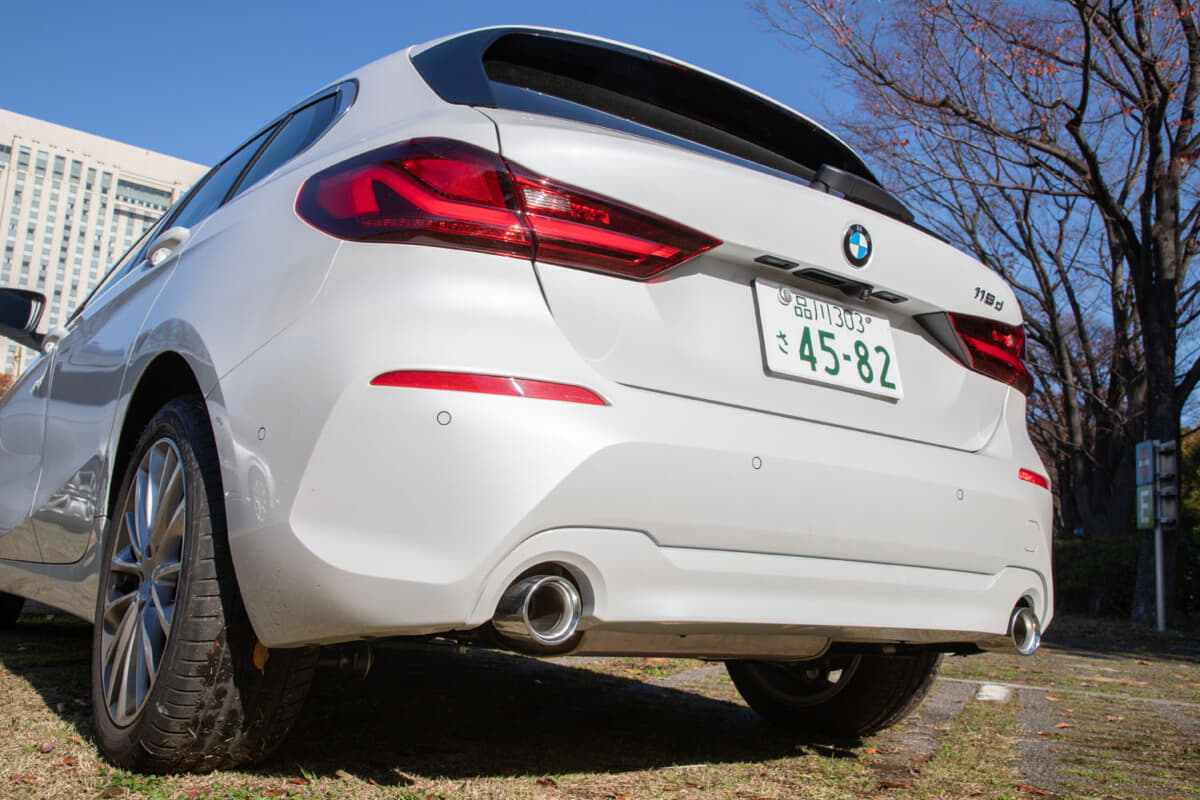 【画像ギャラリー】「Mスポーツ」でなくてもいいじゃない！ BMW「118d Play」の魅力はチョイ足しアレンジでさらに高まります【AMW ...