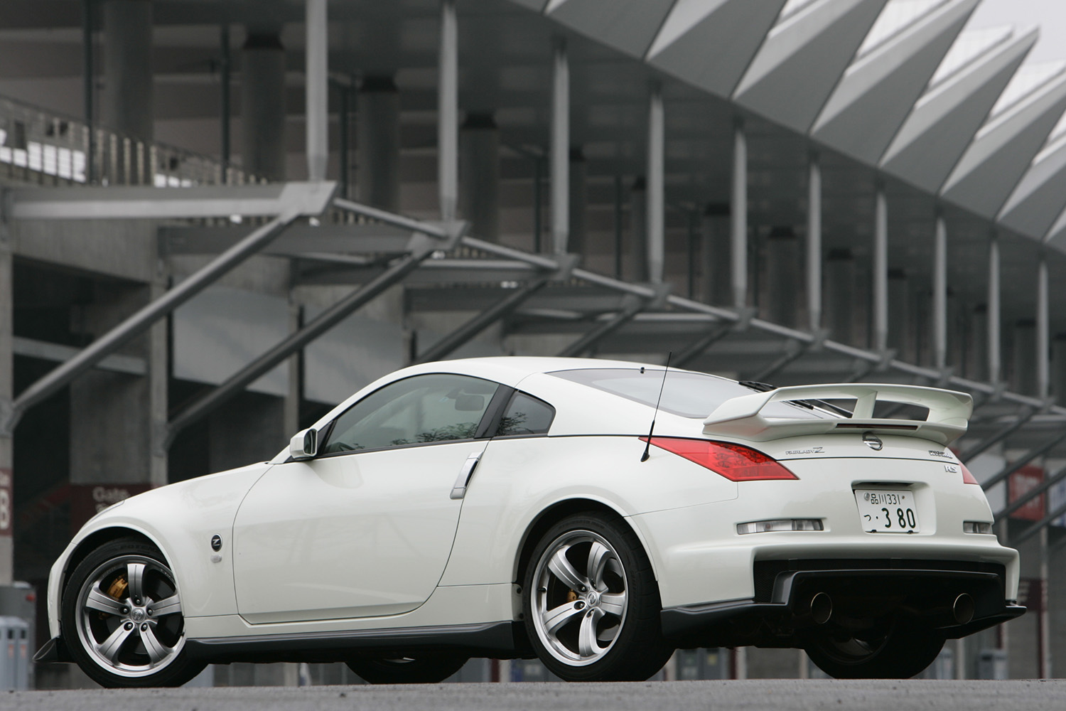 【画像ギャラリー】同じ「NISMO」仕様でも200万円以上違うのはなぜ？ 日産「Z33フェアレディZ」の限定モデルが魅力的でした | AUTO ...