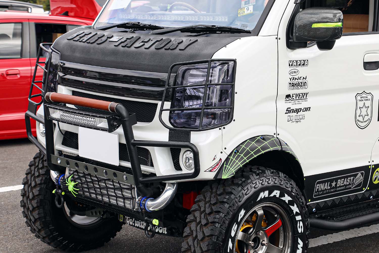 100万円台の軽キャンパー誕生！ ダイハツ「ハイゼットカーゴ」ベースの「ラクネル・リリイ」の充実装備を紹介します | AUTO MESSE ...