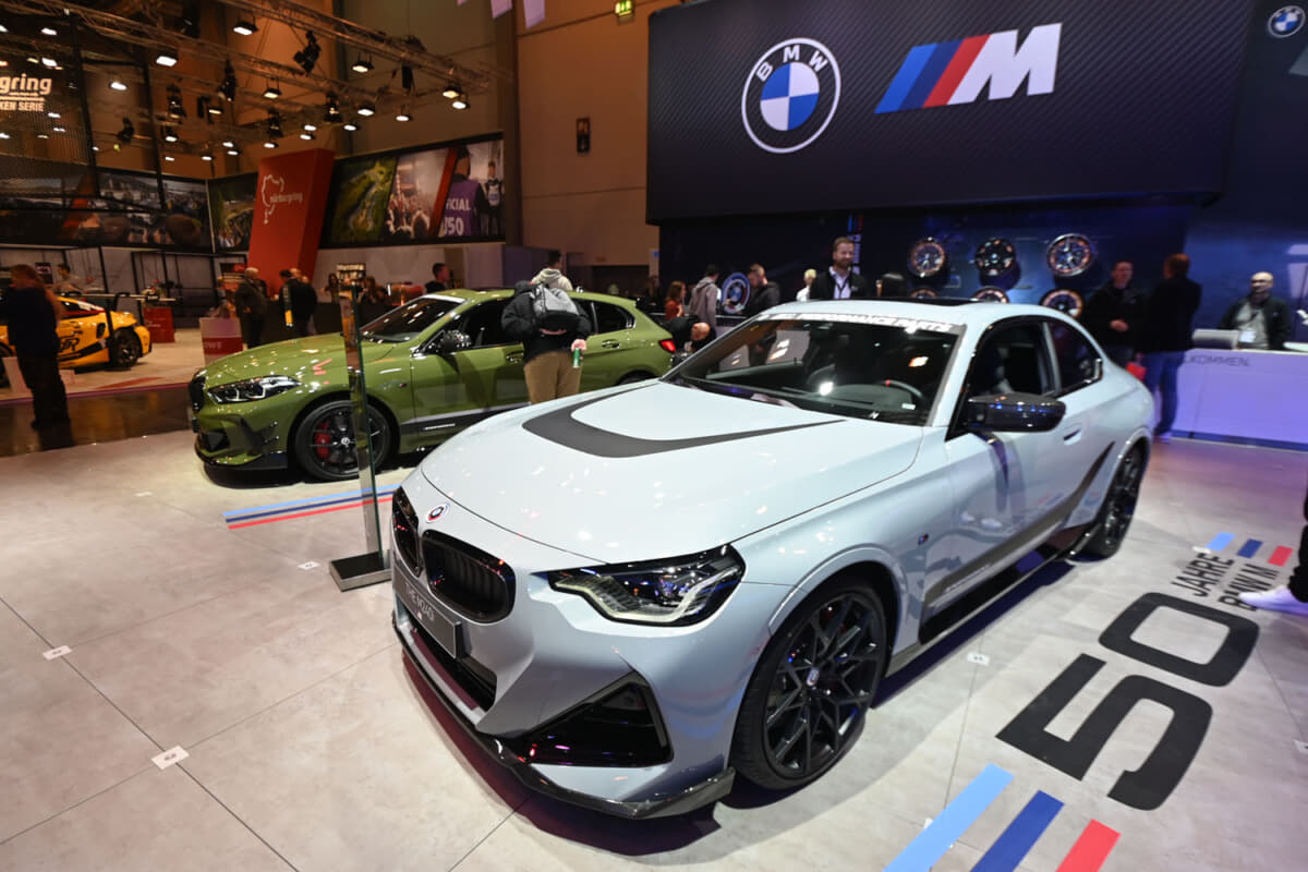 【画像ギャラリー】世界初披露！ BMW新型「M2」の「Mパフォーマンス」パーツをエッセン モーターショーからお届け。「M3ツーリング」と注目を ...