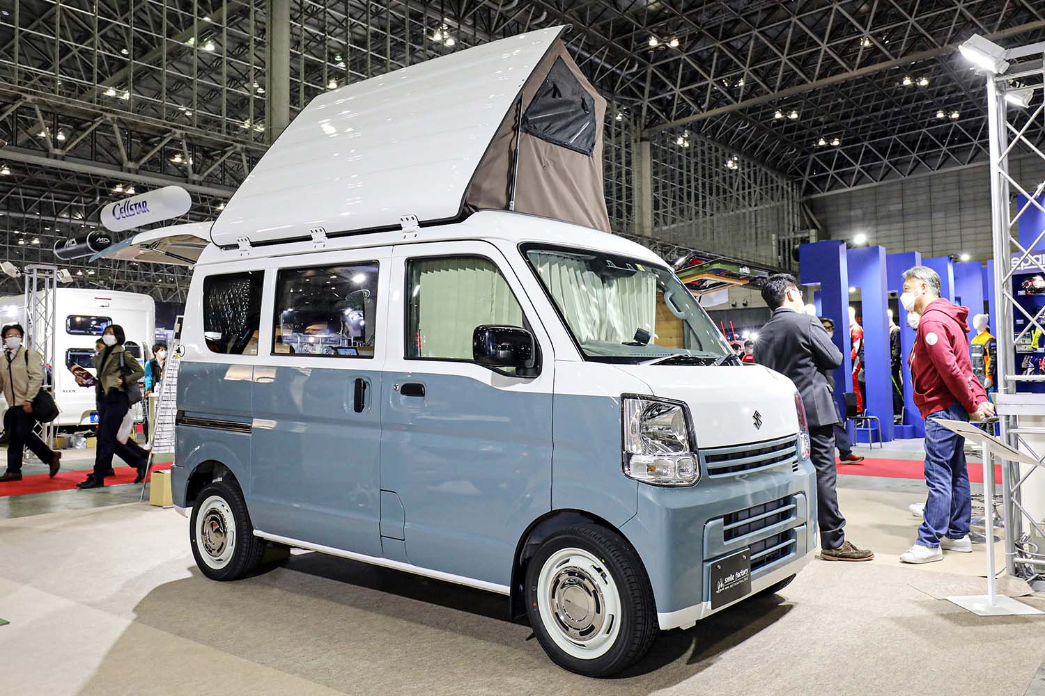 100万円台の軽キャンパー誕生！ ダイハツ「ハイゼットカーゴ」ベースの「ラクネル・リリイ」の充実装備を紹介します | AUTO MESSE ...