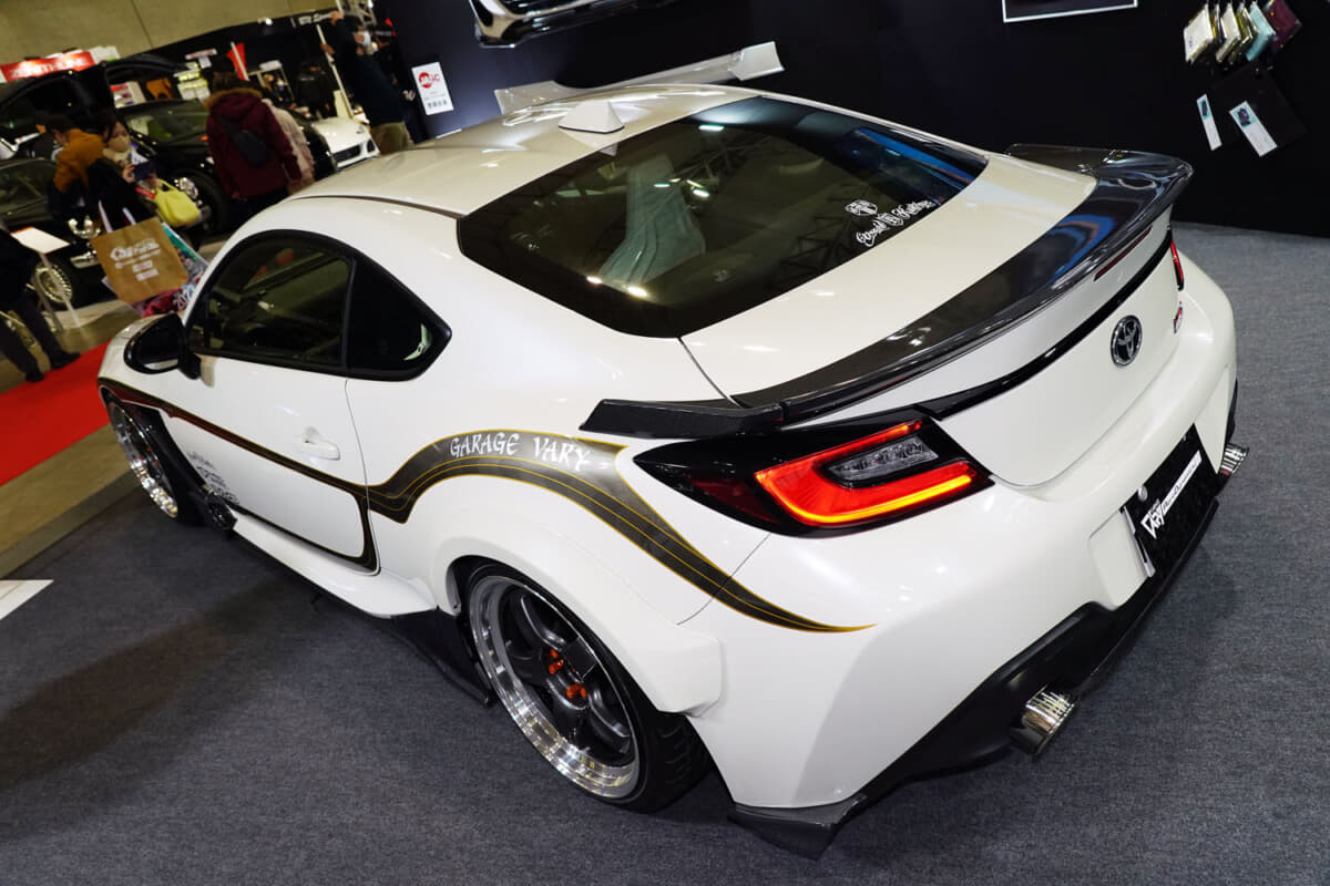 【画像ギャラリー】車検対応の「GR86」＆「GRヤリス」のフェンダーに注目！ ガレージベリーのエアロパーツの汎用性が高いと話題です | AUTO MESSE WEB（オートメッセウェブ ...