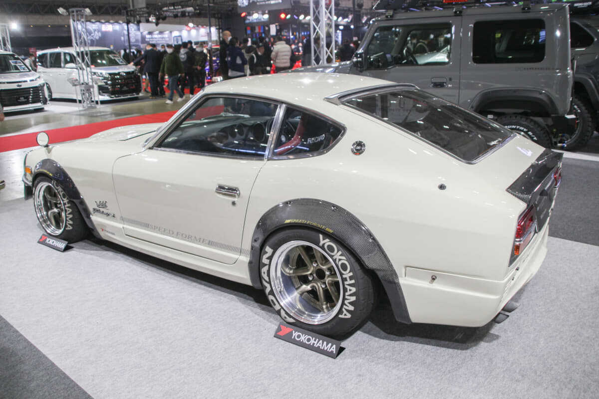 【画像ギャラリー】S30型「フェアレディZ」を現代風にカスタム！ オリジナルのよさを活かした新作エアロパーツを紹介します | AUTO ...