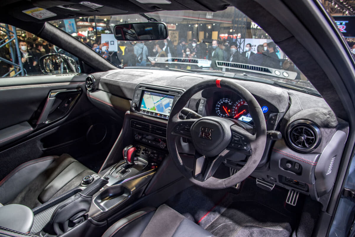 【画像ギャラリー】日産「R35 GT-R」2024年モデルは騒音規制クリア！ パフォーマンスもアップした進化の中身を解説します【東京オート ...