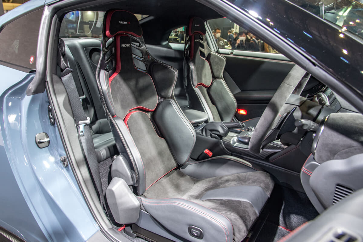 【画像ギャラリー】日産「R35 GT-R」2024年モデルは騒音規制クリア！ パフォーマンスもアップした進化の中身を解説します【東京オート ...