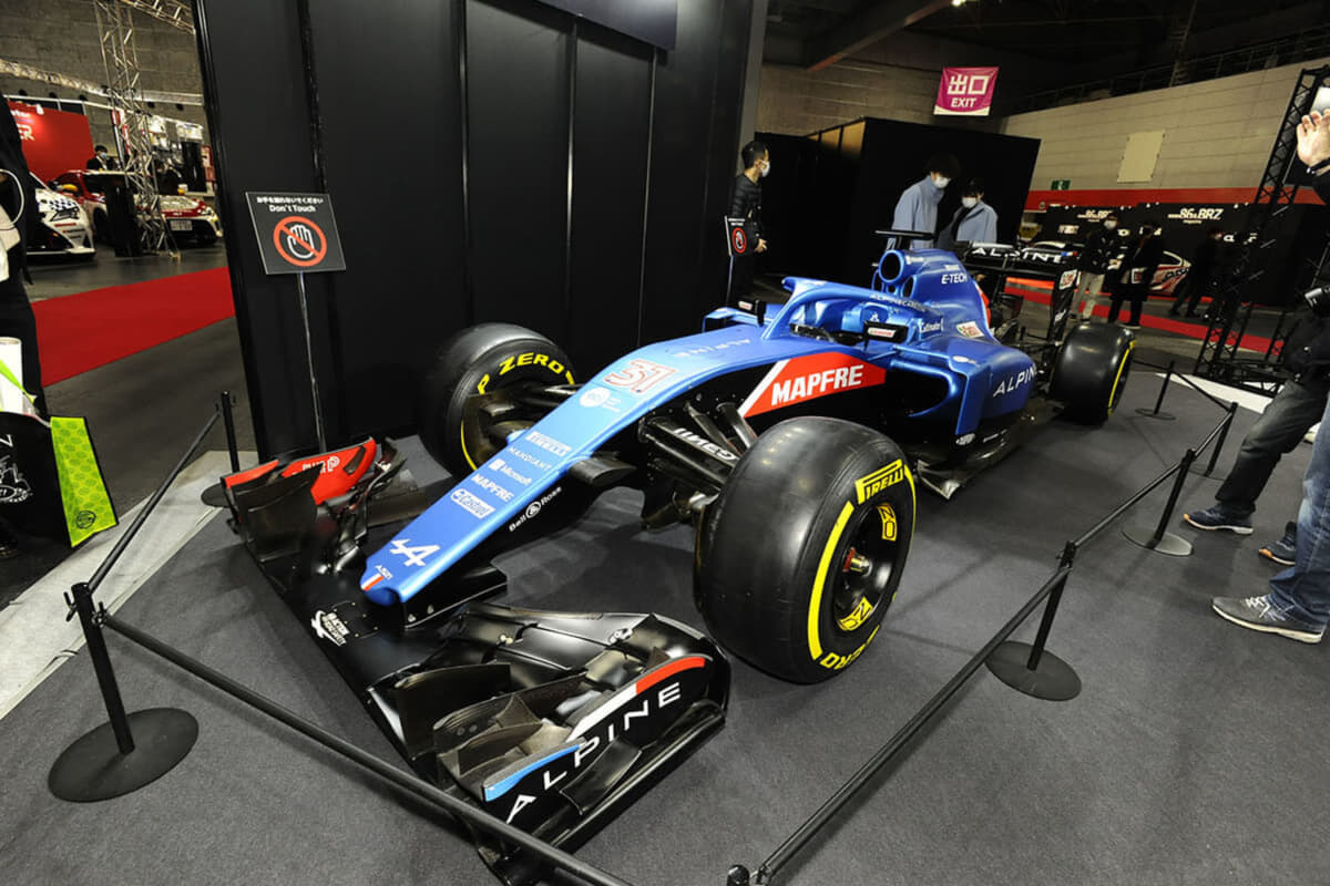 【画像ギャラリー】320台のスーパーカーから「シャコアゲ」までカスタムカー勢揃い！ 大阪オートメッセの熱気を振り返る【OAM 2023 ...