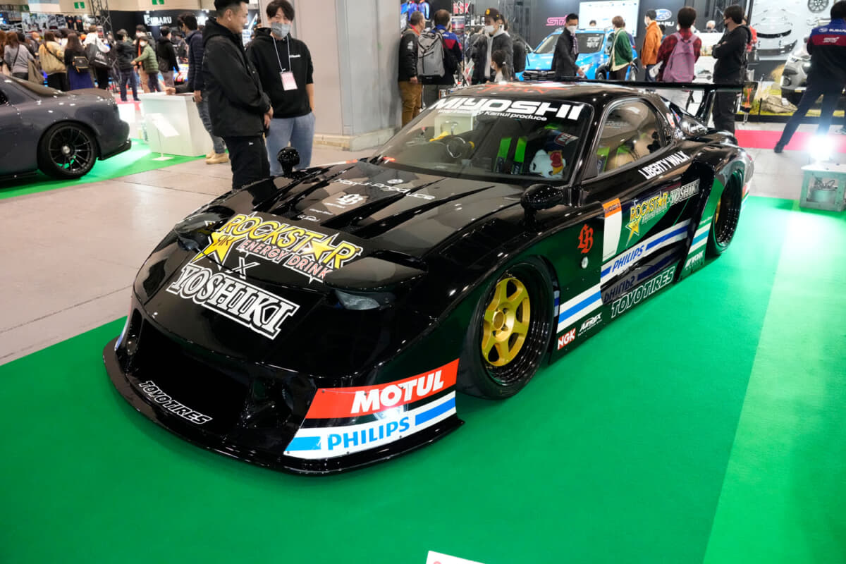 【画像ギャラリー】リバティーウォーク仕様「RX−7」が3台ならんだ！「三好自動車」こだわりのポルシェ935に見えずにFD3Sらしく仕上げるコツとは | AUTO MESSE WEB（オート ...