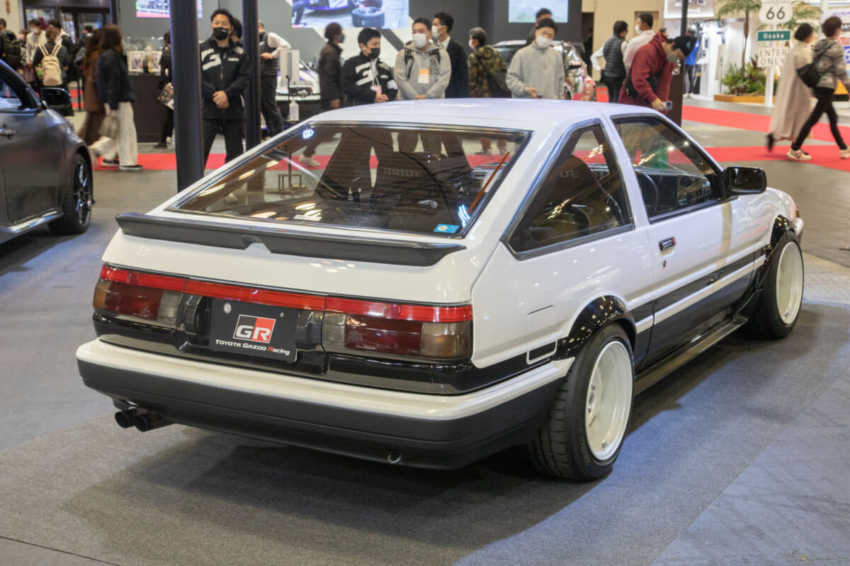 【画像ギャラリー】160馬力!!「AE86」チューニングを極めた1台が「大阪オートメッセ」に登場！ AE92後期型エンジンをチューニングした「トレノ」のオーナーとは？ | AUTO MESSE ...