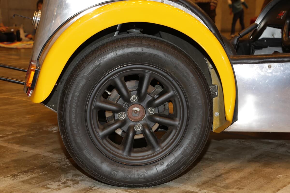 【画像ギャラリー】父親が手放した「バーキン7」と再会！ 免許をとって初運転が父の愛車だった娘は「ドライブ旅」に夢中 | AUTO MESSE ...